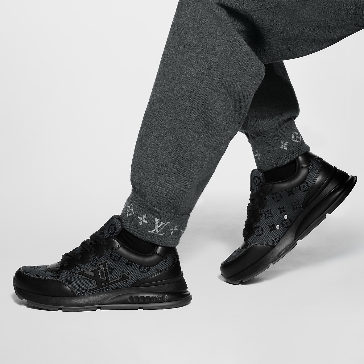 LV Classic Sneaker - Luxury Shoes - 1AJ695 Black | LOUIS VUITTON HONG KONG